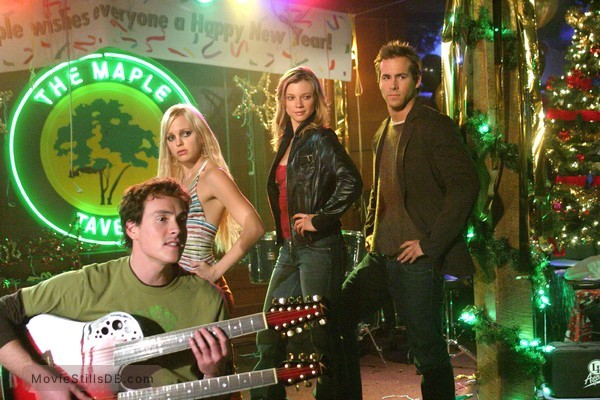 Just Friends - Publicity still of Anna Faris & Ryan Reynolds