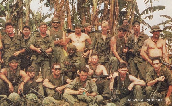 Platoon - Publicity still of Charlie Sheen & Tom Berenger