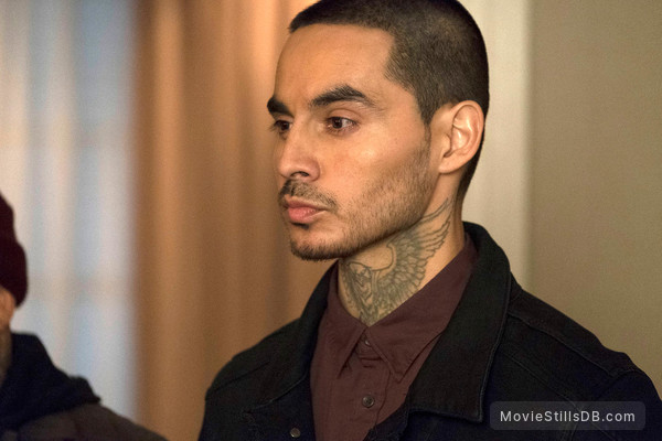 Good Girls - Episode 1x07 publicity still of Manny Montana