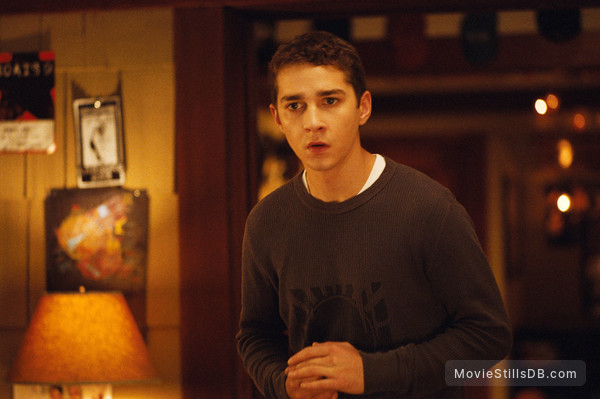 Disturbia - Publicity still of Shia LaBeouf