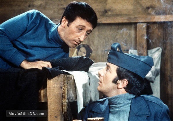 Hogan's Heroes - Episode 2x26 publicity still of Richard Dawson ...