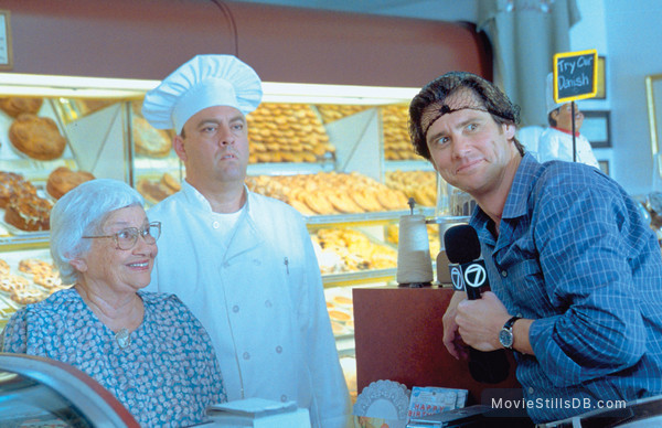 Bruce Almighty - Publicity still of Jim Carrey & Christopher Darga
