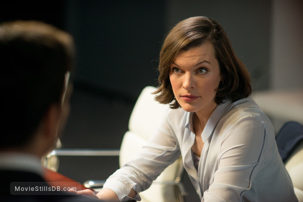 Survivor - Publicity still of Milla Jovovich