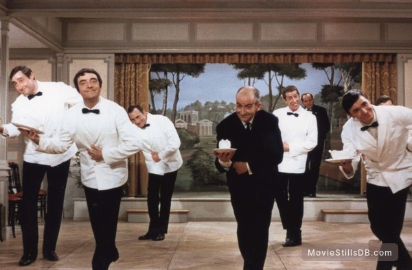 Grand restaurant, Le - Publicity still of Louis de Funès & Guy Grosso