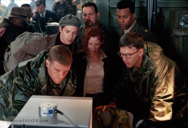 Godzilla - Publicity still of Matthew Broderick & Vicki Lewis