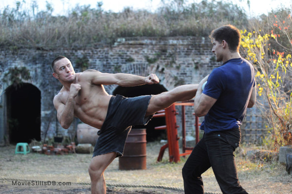Kickboxer - Publicity still of Alain Moussi