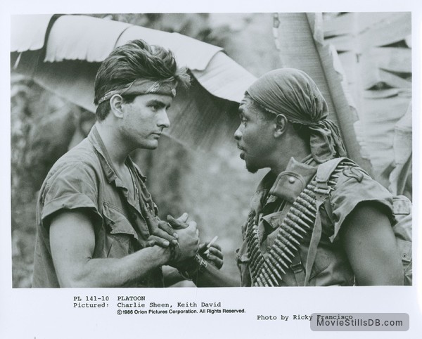 Platoon - Publicity still of Charlie Sheen & Keith David