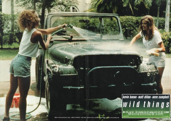 Wild Things - Lobby card with Denise Richards & Toi Svane Stepp